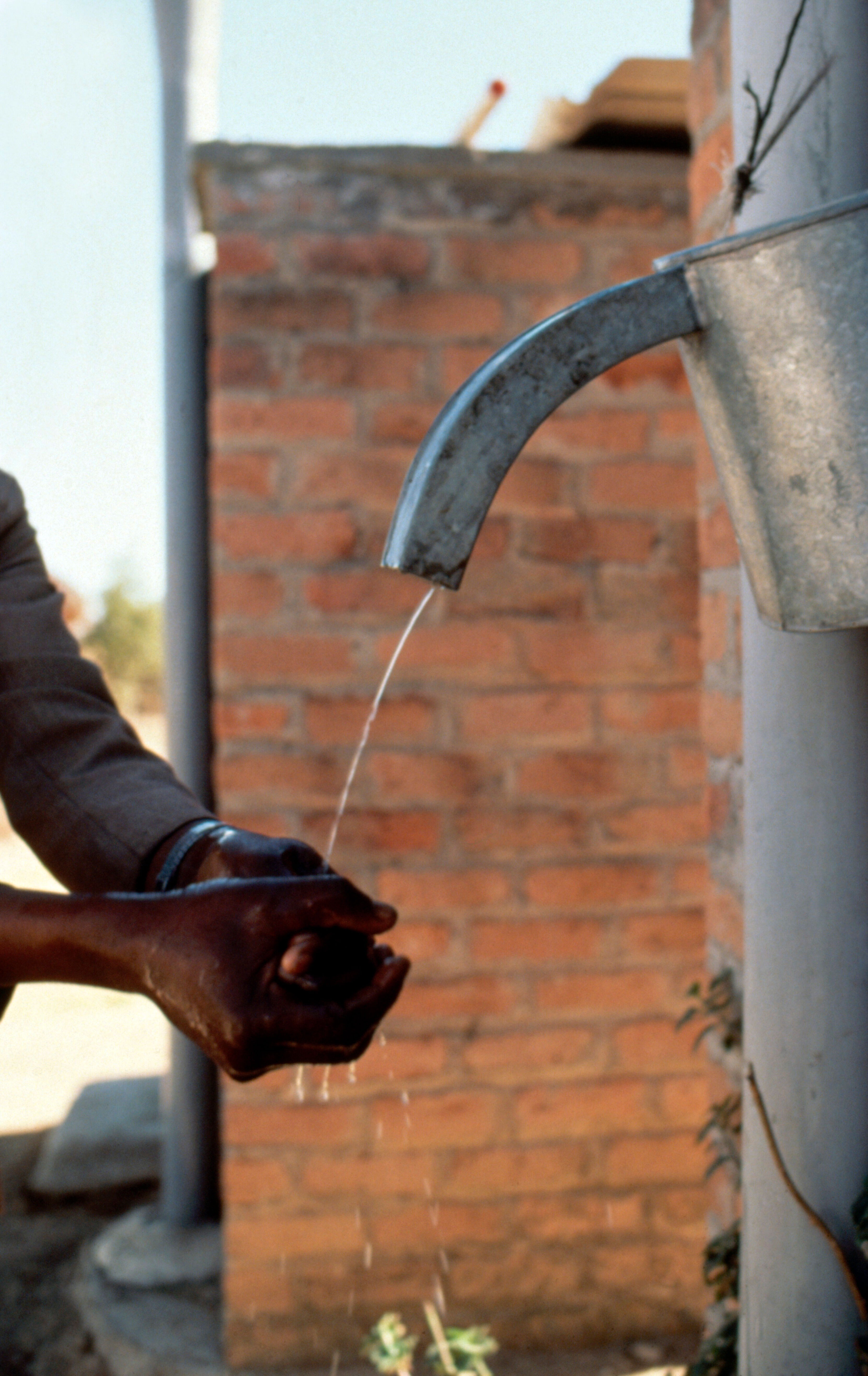Tippy tap for handwashing | Wellcome Collection